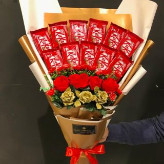 200 Luxurious Red Rose Bouquet- Valentine Flowers Gift - TFD