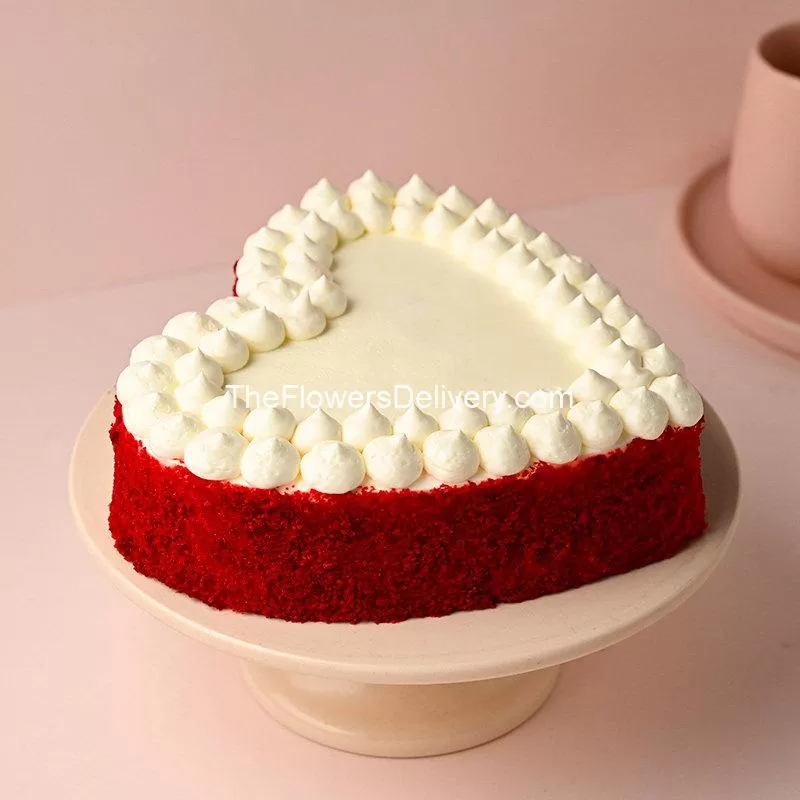 Premium Red Velvet Heart Cake in Pakistan - The Flowers Delivery